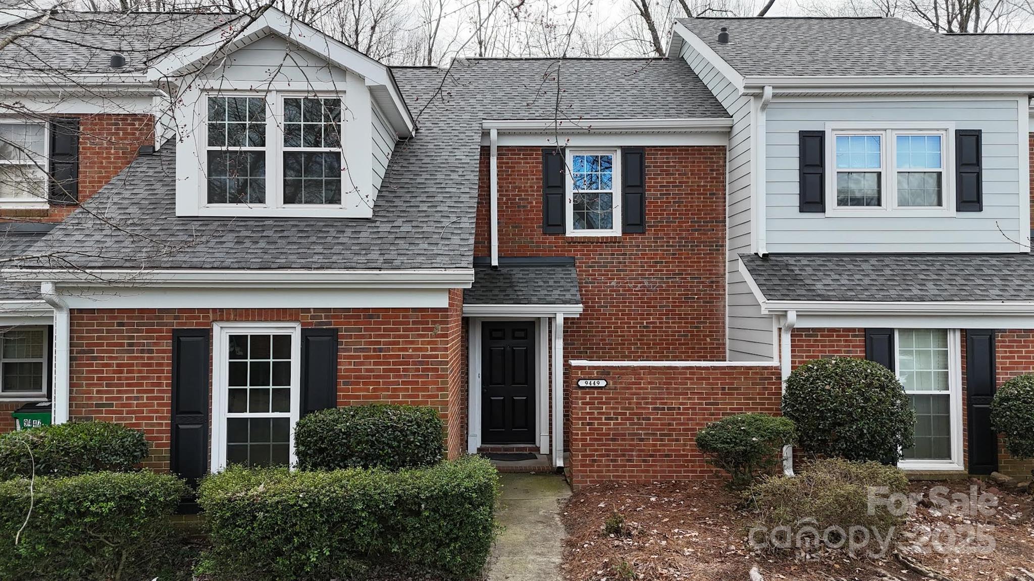 9449 Kings Falls Drive, Charlotte, NC 28210 - MLS 4329591
