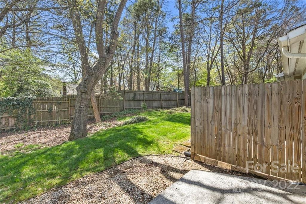 8225 Pineville Matthews Road, Charlotte, NC 28226 - MLS 3847050