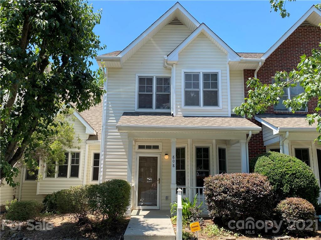 808 Stone Village Drive, Fort Mill, SC 29708 - MLS 3751957